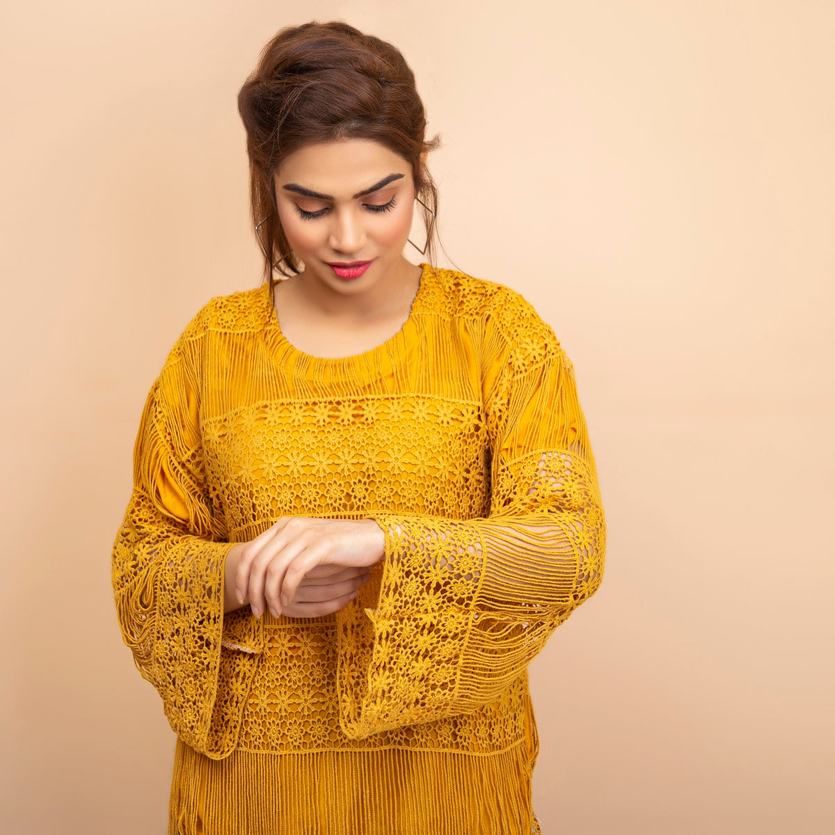 Top – Hareem Fatima Online