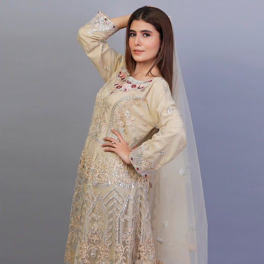 Hareem Fatima Online