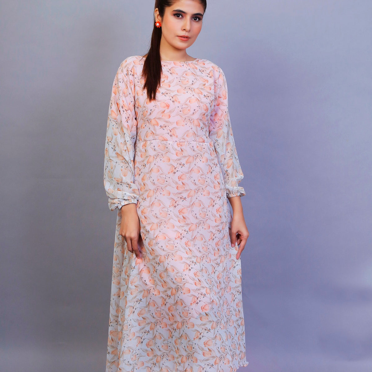 Elegance 06 – Hareem Fatima Online